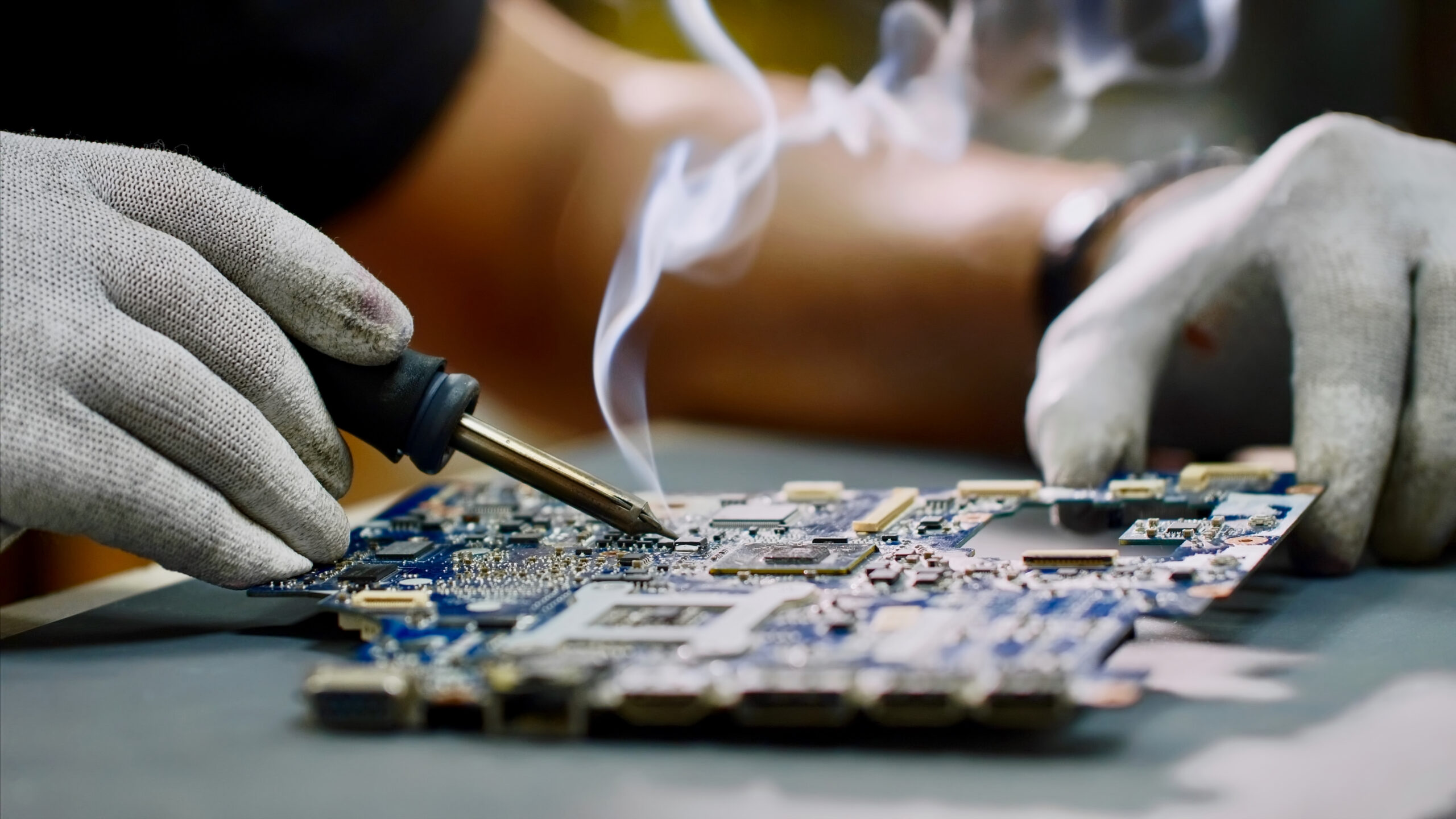 About us - Solder Chemistry